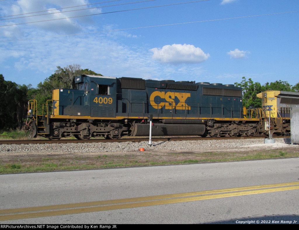 CSX 4009